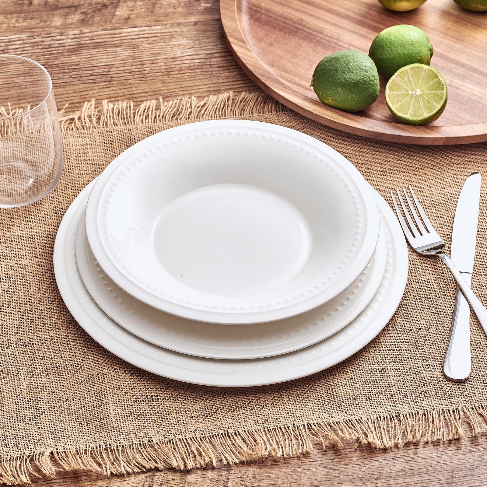 Nevaeh White Classic Bead 24 Piece Dinnerware Set, Service for 8