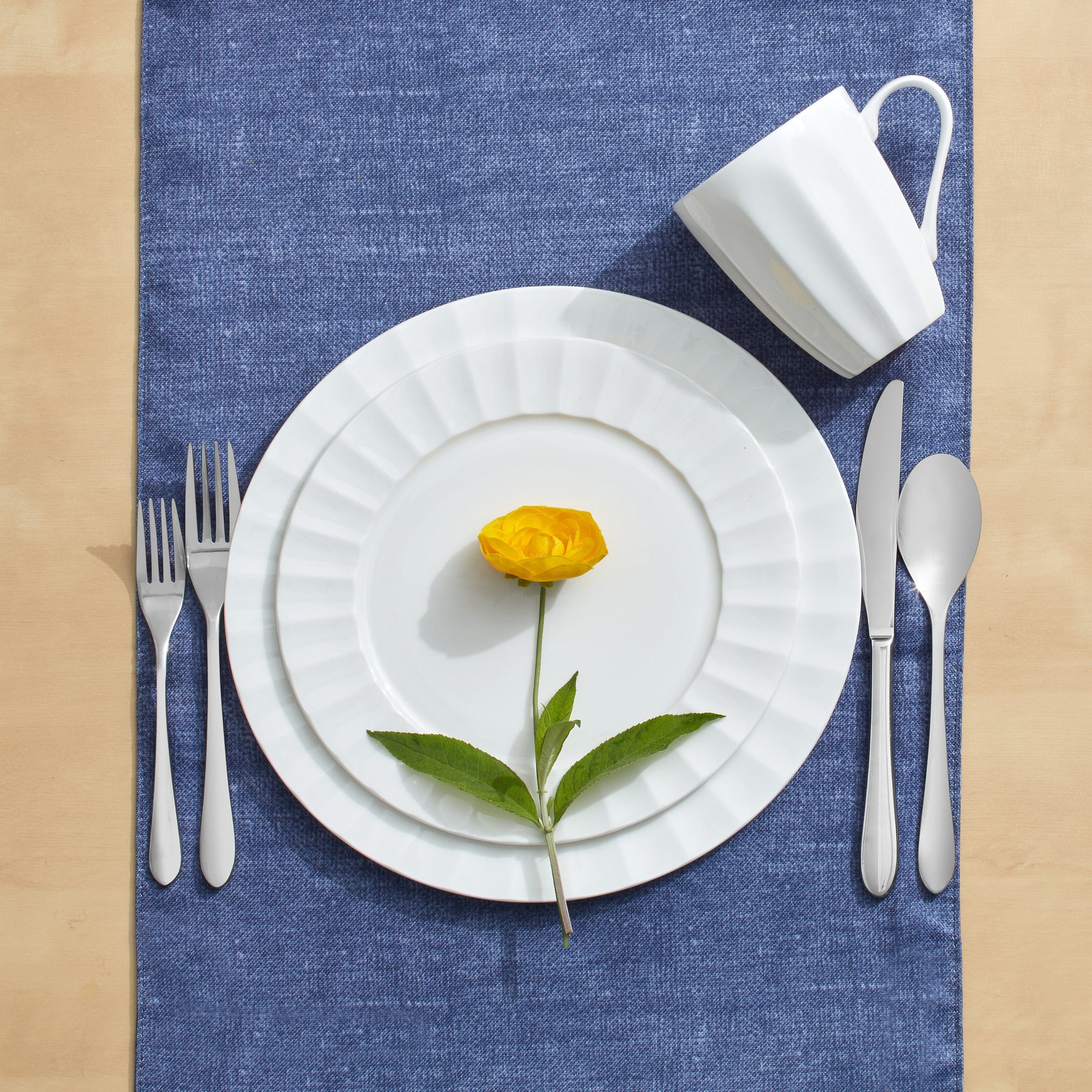 Nevaeh White Fluted 16 Piece Dinnerware Set, Service for 4